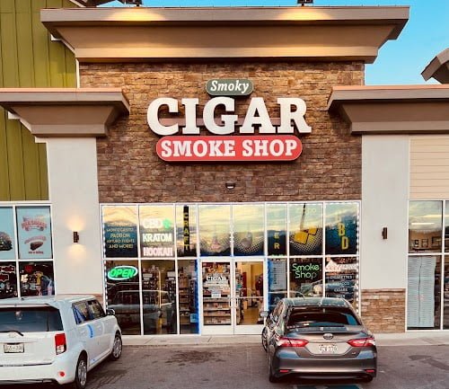 Smoky Cigar Smoke Shop - Lord Of Spore